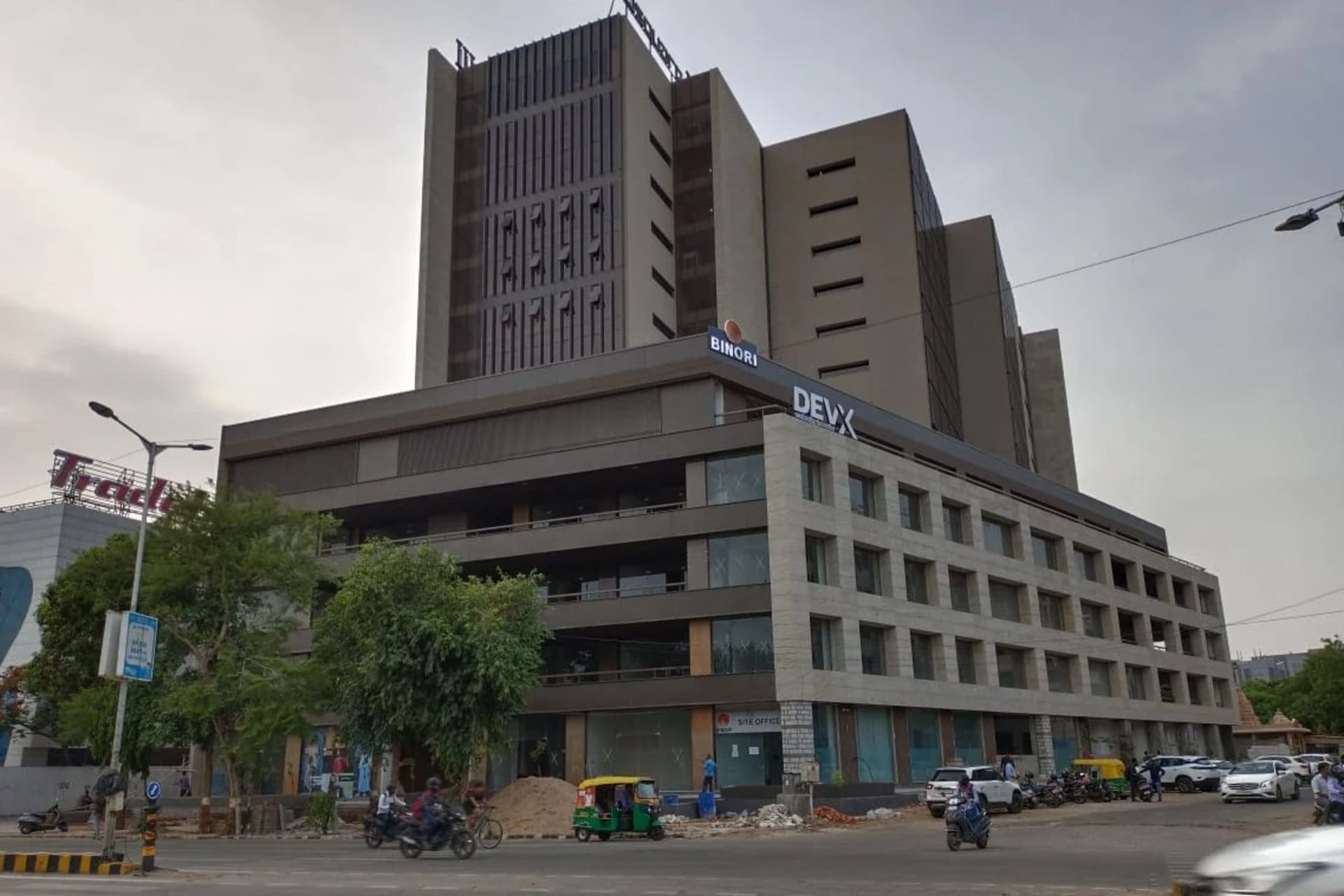 DevX Coworking Space - The First Commercial for Sale in Vastrapur ...